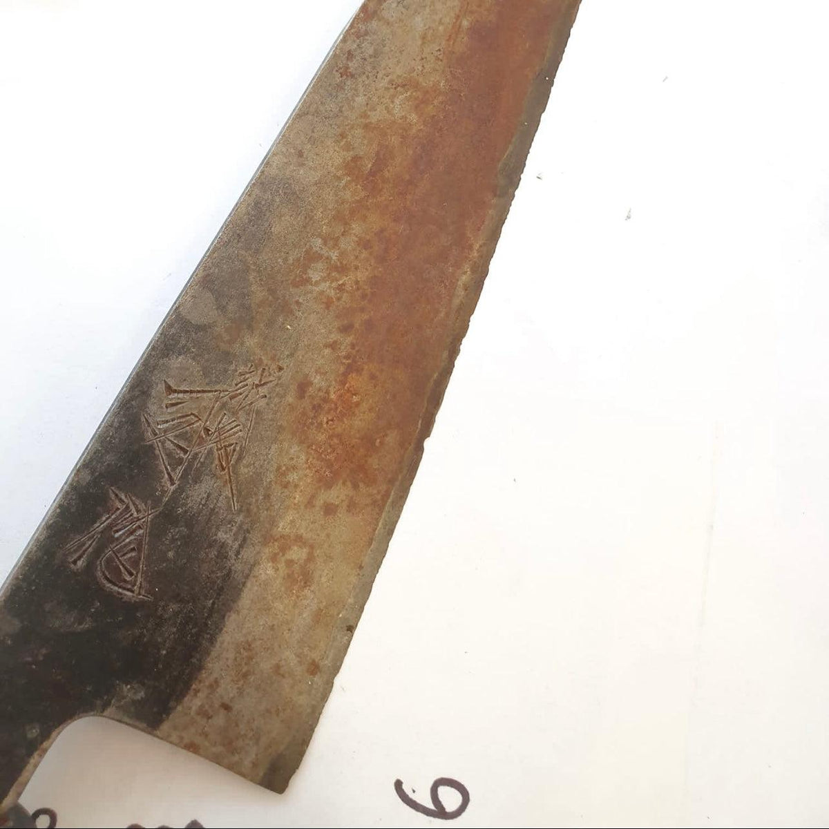 "Help, my knife is all rusty!" – Kitchen Provisions